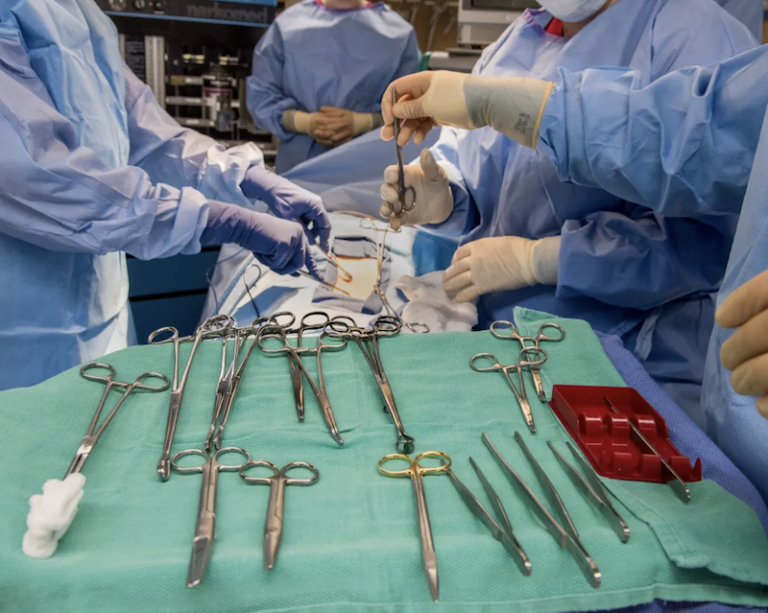 The Operating Room: Surgical Technology Then and Now - The Visualist